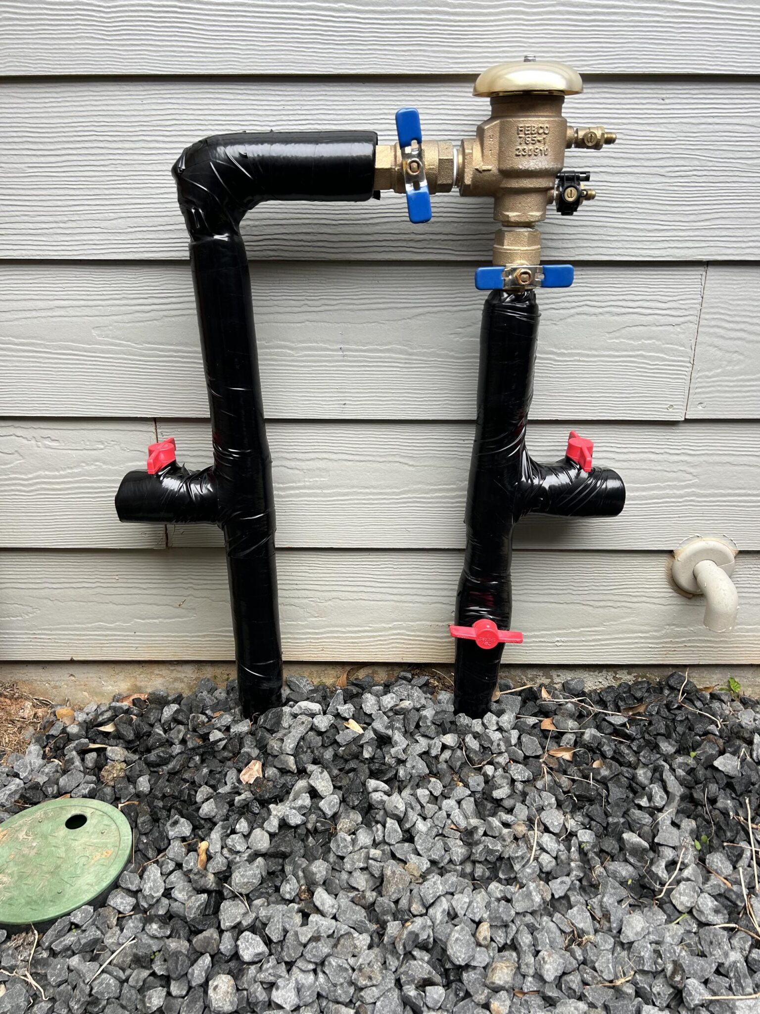 How to Winterize Your Sprinkler System and Protect Your Backflow Preventer