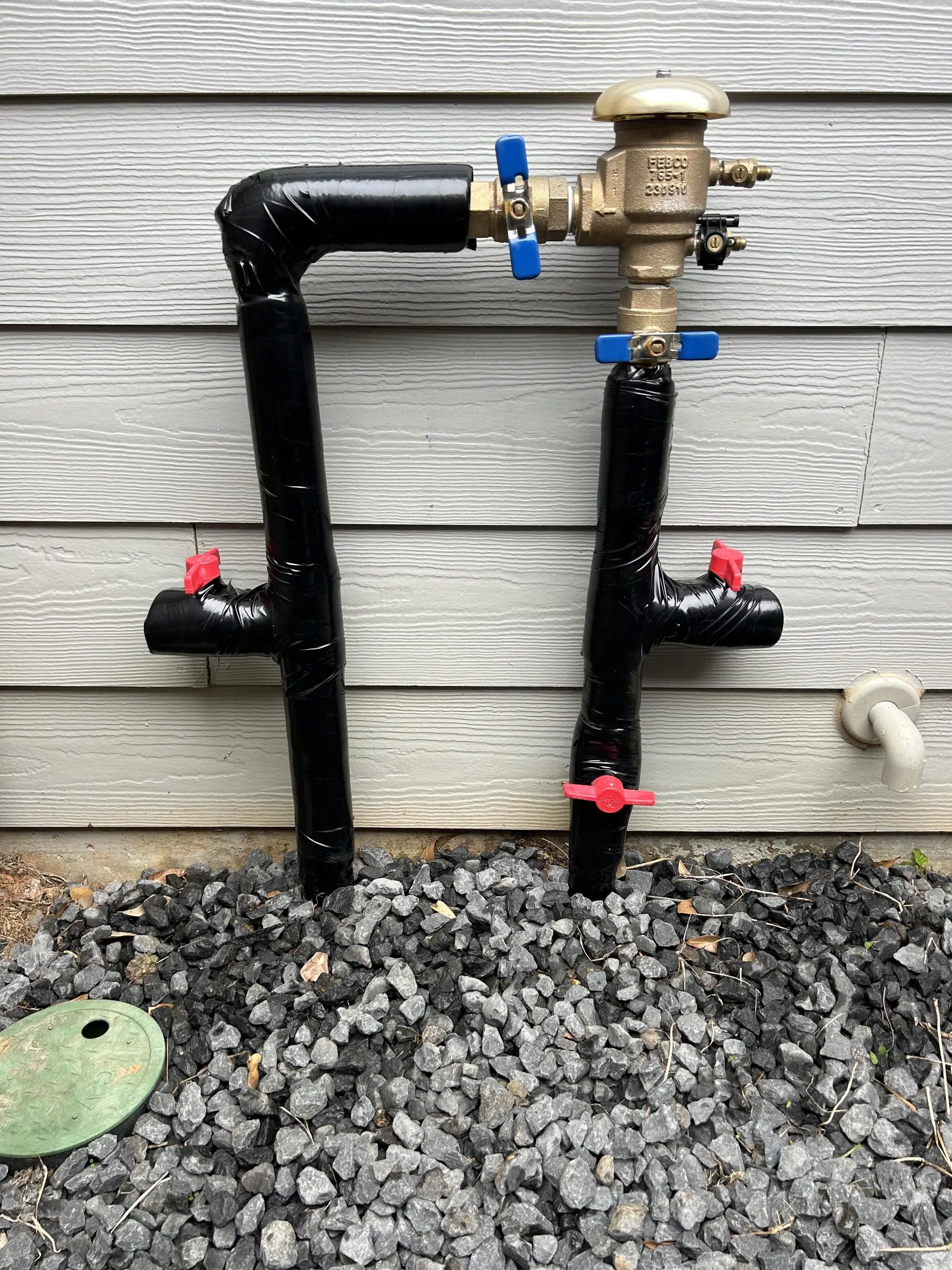How to Winterize Your Sprinkler System and Protect Your Backflow Preventer